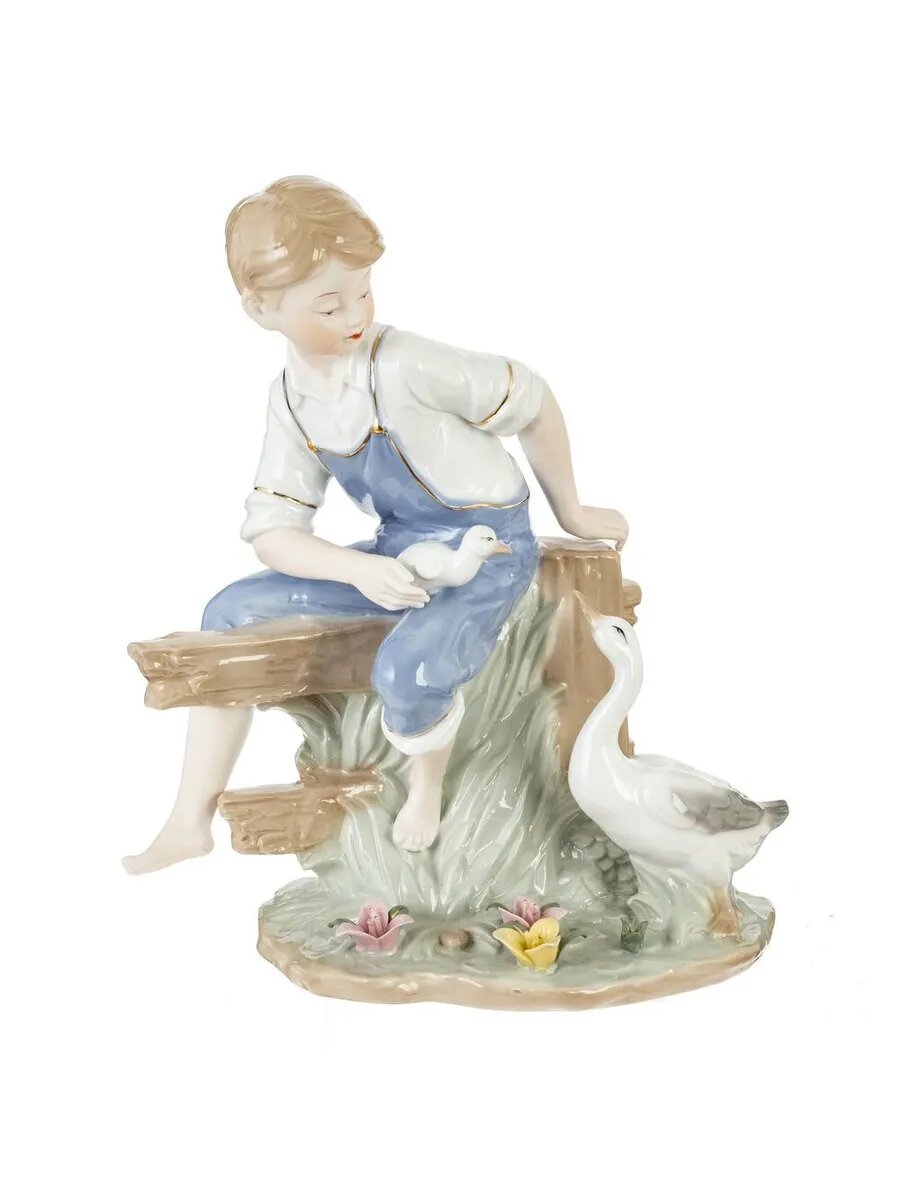 Фигурка декоративная Мальчик, керамическая, 32 см