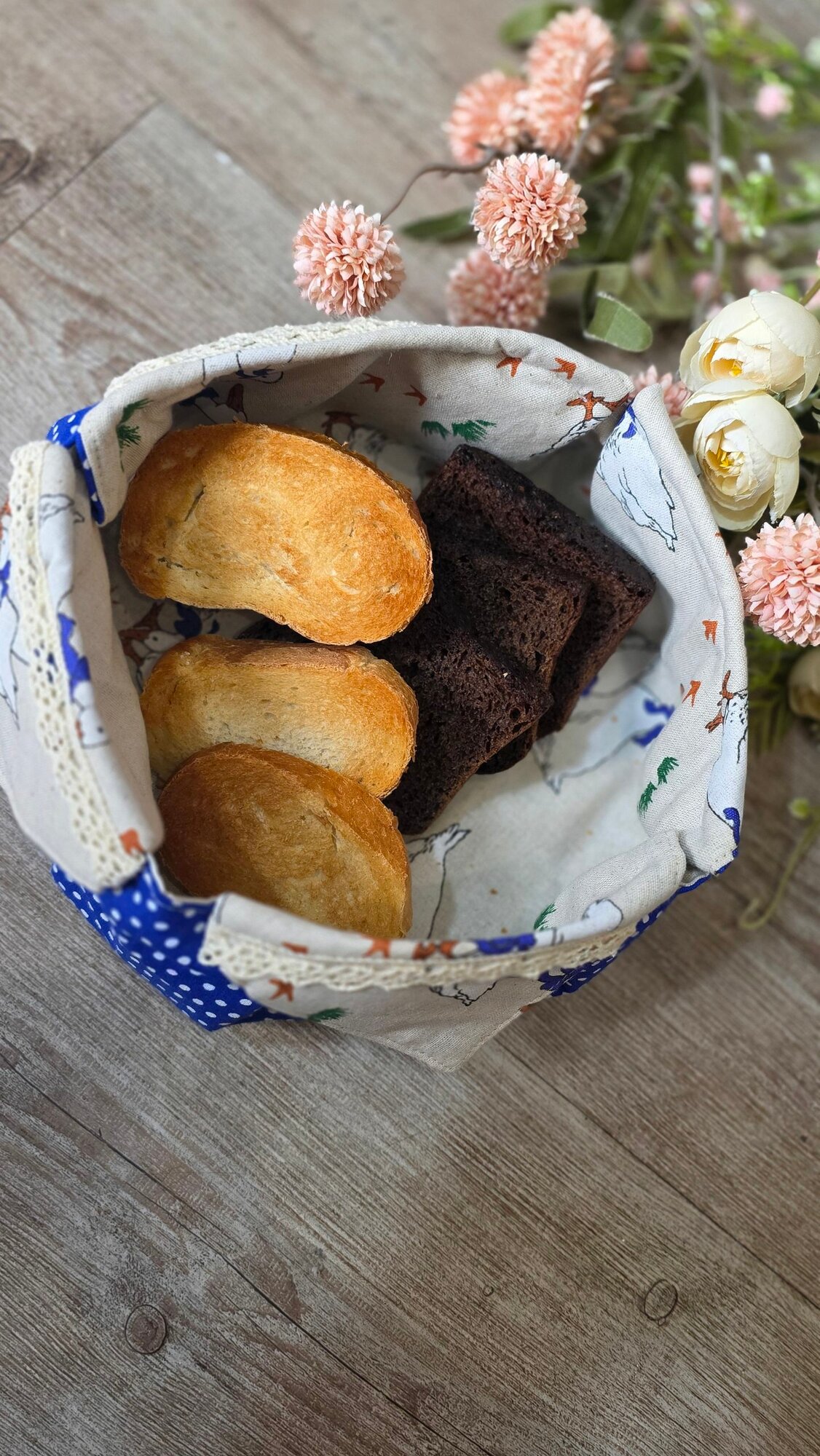 Хлебница с салфеткой