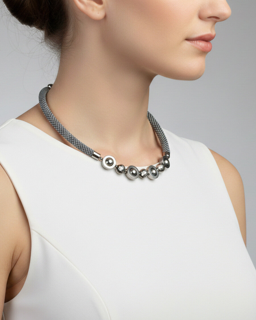 Колье, гематит