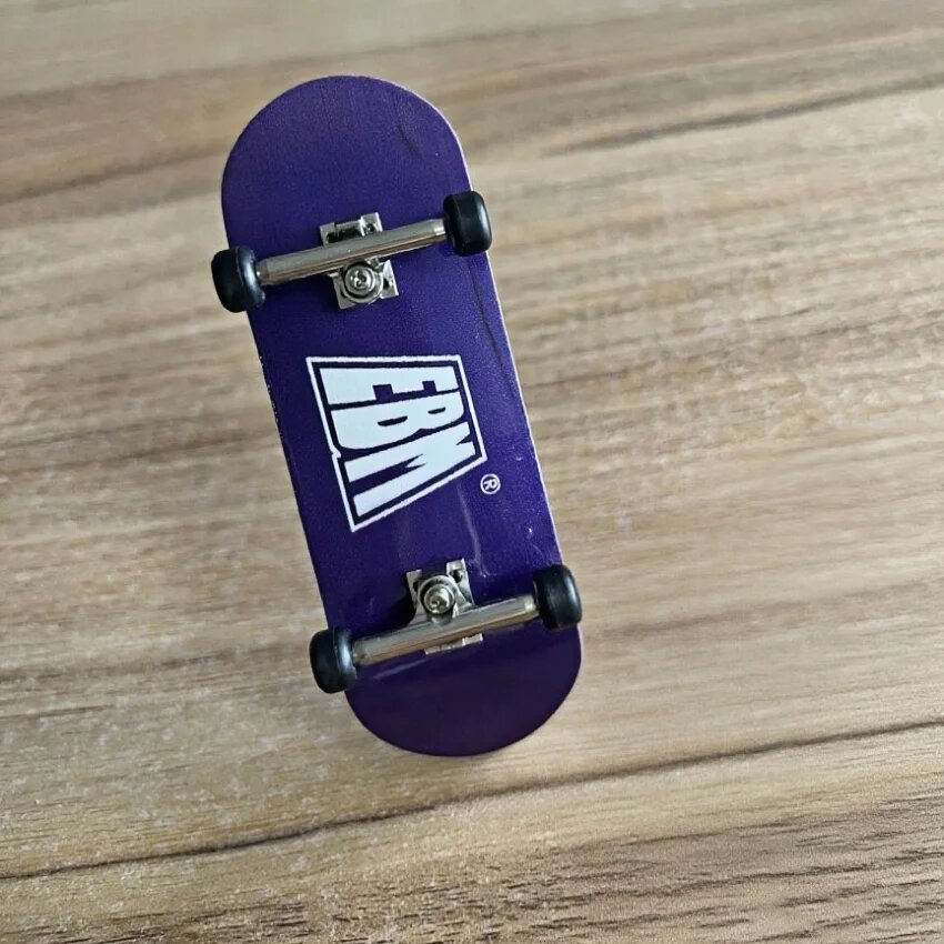 Деревянный фингерборд EBM Про 34 мм Фиолетовый, фиолетовый