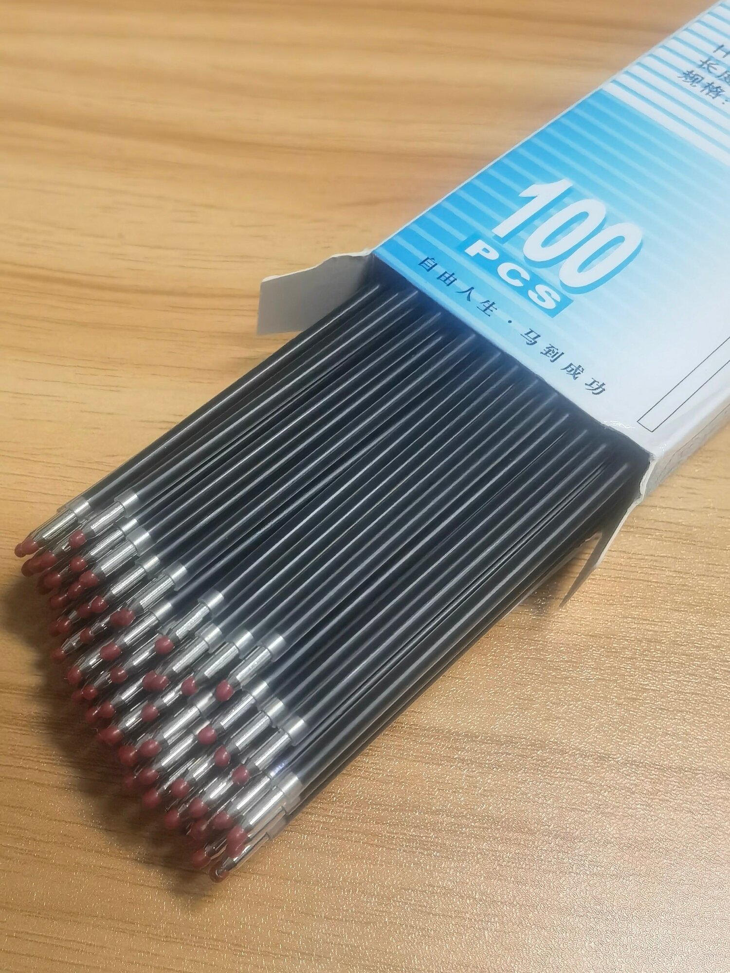 Стержни шариковые с чернилами на масляной основе Piano 14см 100шт