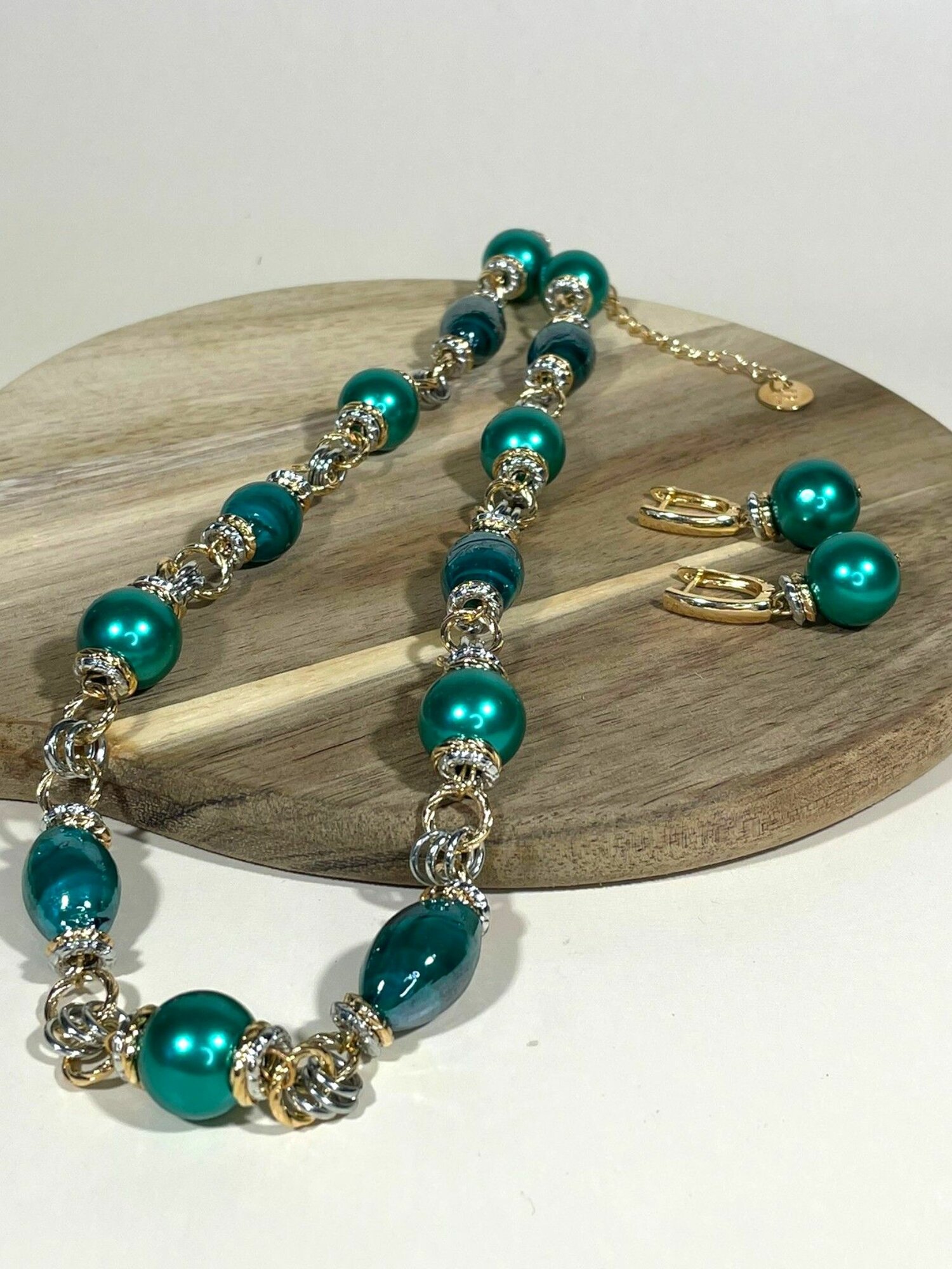 Комплект бижутерии: колье, серьги, стекло, металл, жемчуг имитация, муранское стекло