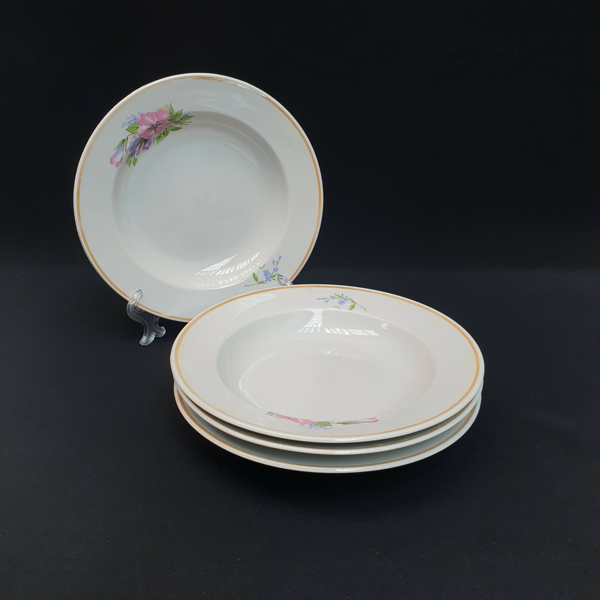 Винтажный набор из 4 суповых тарелок Дулево, фарфор деколь 195 мм, Россия