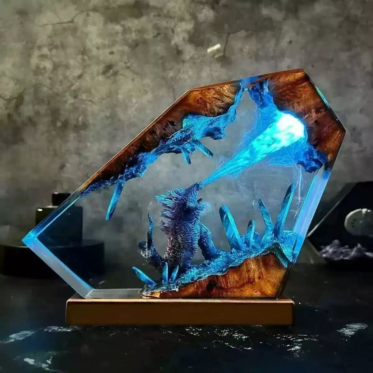 Ночная лампа «Как приручить дракона» с пультом ДУ, дерево+смола, USB, RGB-подсветка