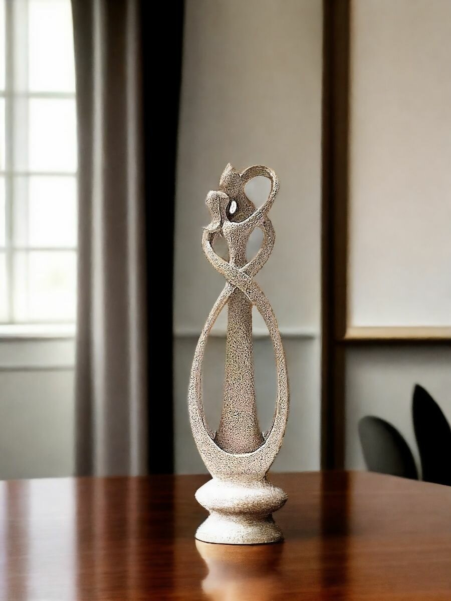 Фигурка декоративная