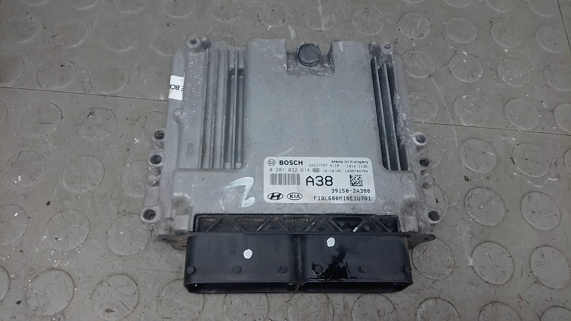 Блок управления двс KIA SPORTAGE 4, Номер 391502A380, 0281032614