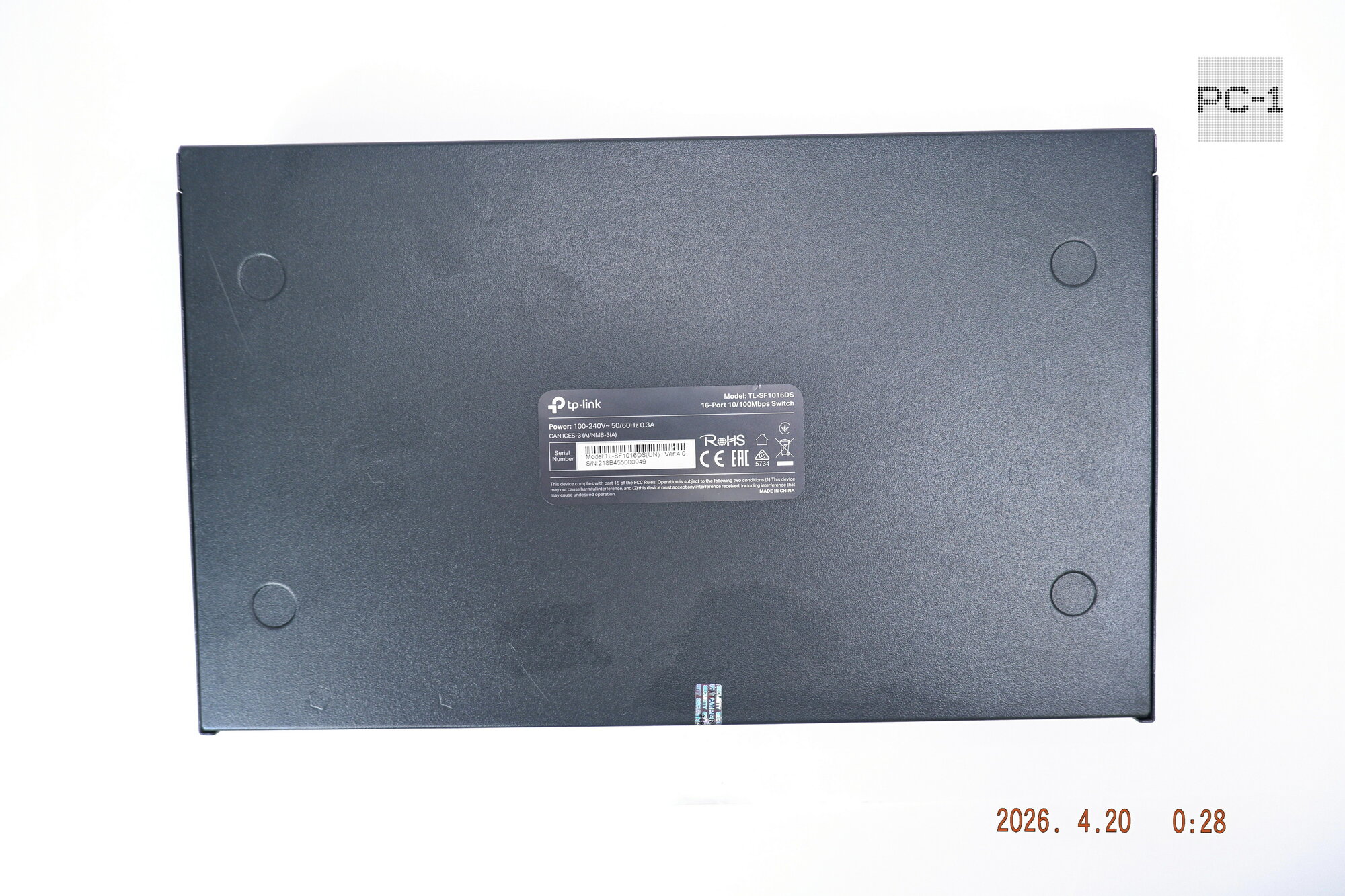 Switch TL-SF1016DS(UN) Ver:4.0 Коммутатор неуправляемый TP-LINK TL-SF1016DS 16 портов Ethernet 10/100 Мбит/сек. Пропускная способность: 3,2 Гбит/с. Таблица MAC-адресов: 8K. Размеры: 294×180×44 мм. IEEE 802.3i, IEEE 802.3u, IEEE 802.3x — фото 1
