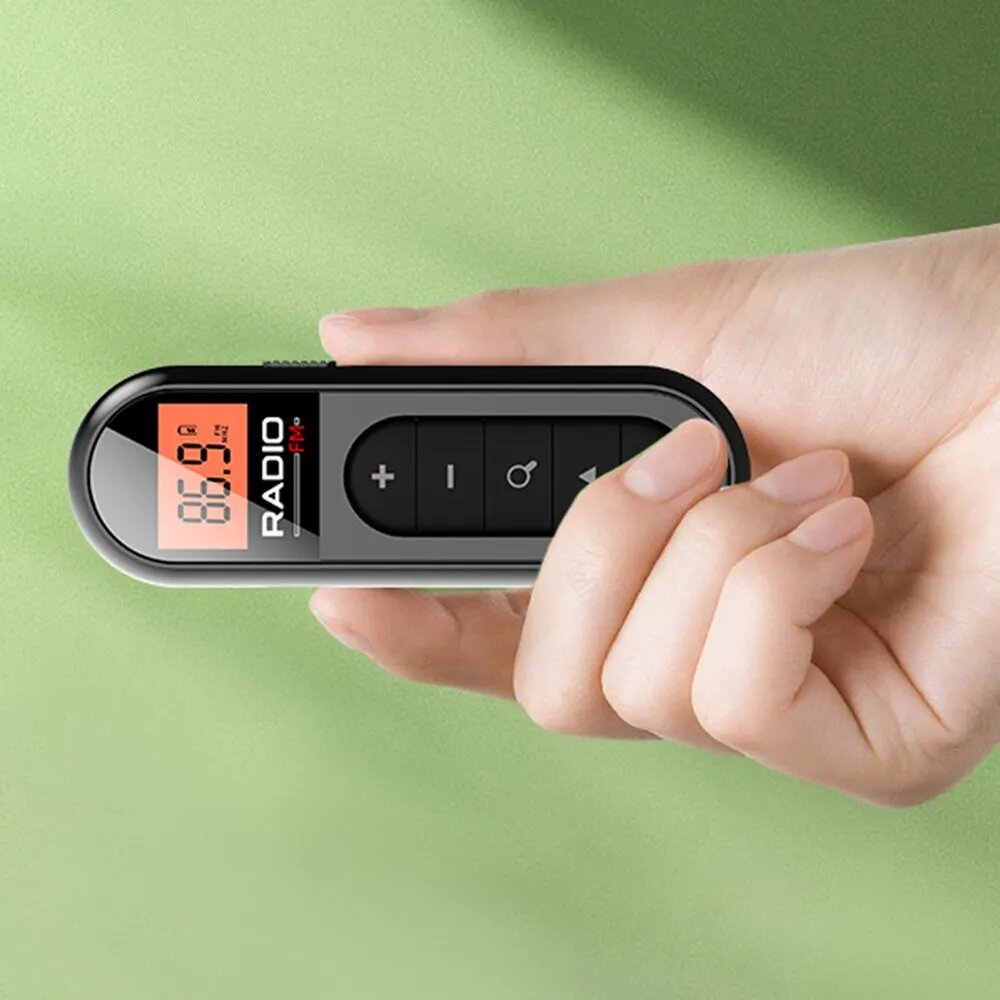 Магнитола MINI3 портативная, цифровая FM-радио, черный цвет, компактный размер — фото 1