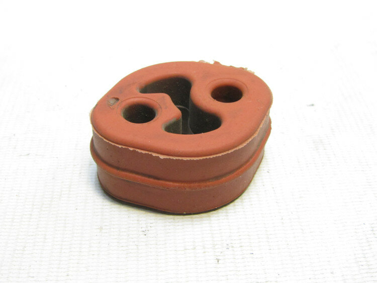 Резинка крепления глушителя 3M515A262DB 133923 170518BLACK FORD Focus II и FORD Focus III