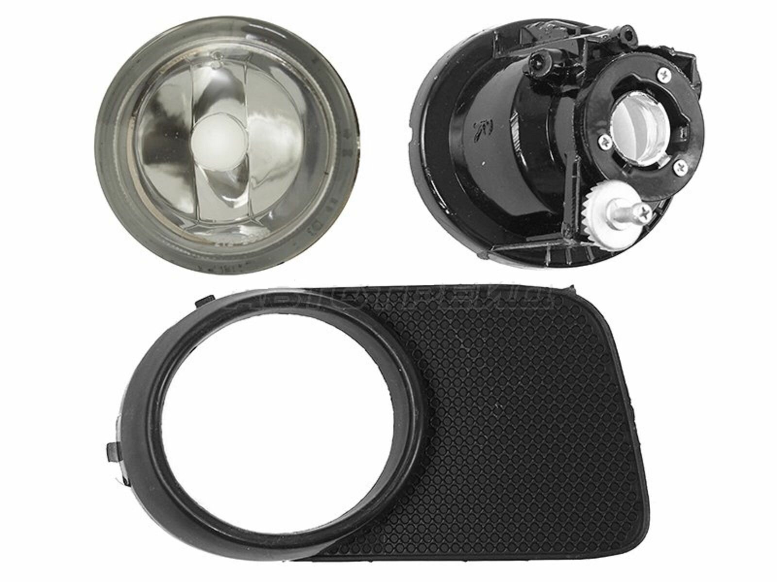 Фара противотуманная (Справа) Toyota Allion (T240) 01-07 / Caldina (T240) 02-07 / Hiace 04-20 / Wish