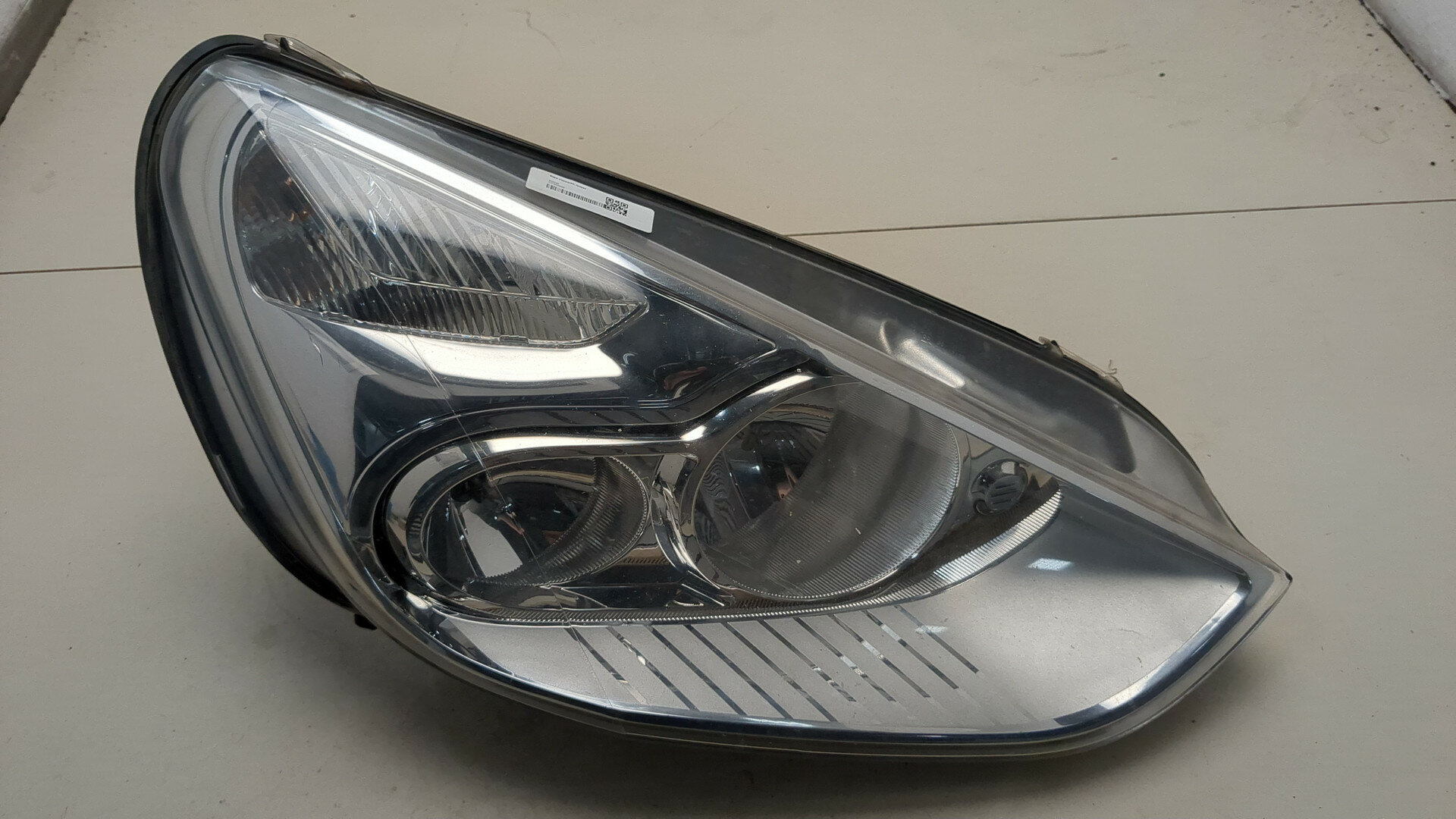 Фара (передняя) правая Ford S-Max Б/У