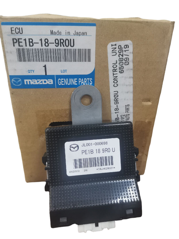 Блок управления MAZDA PE1B189R0U