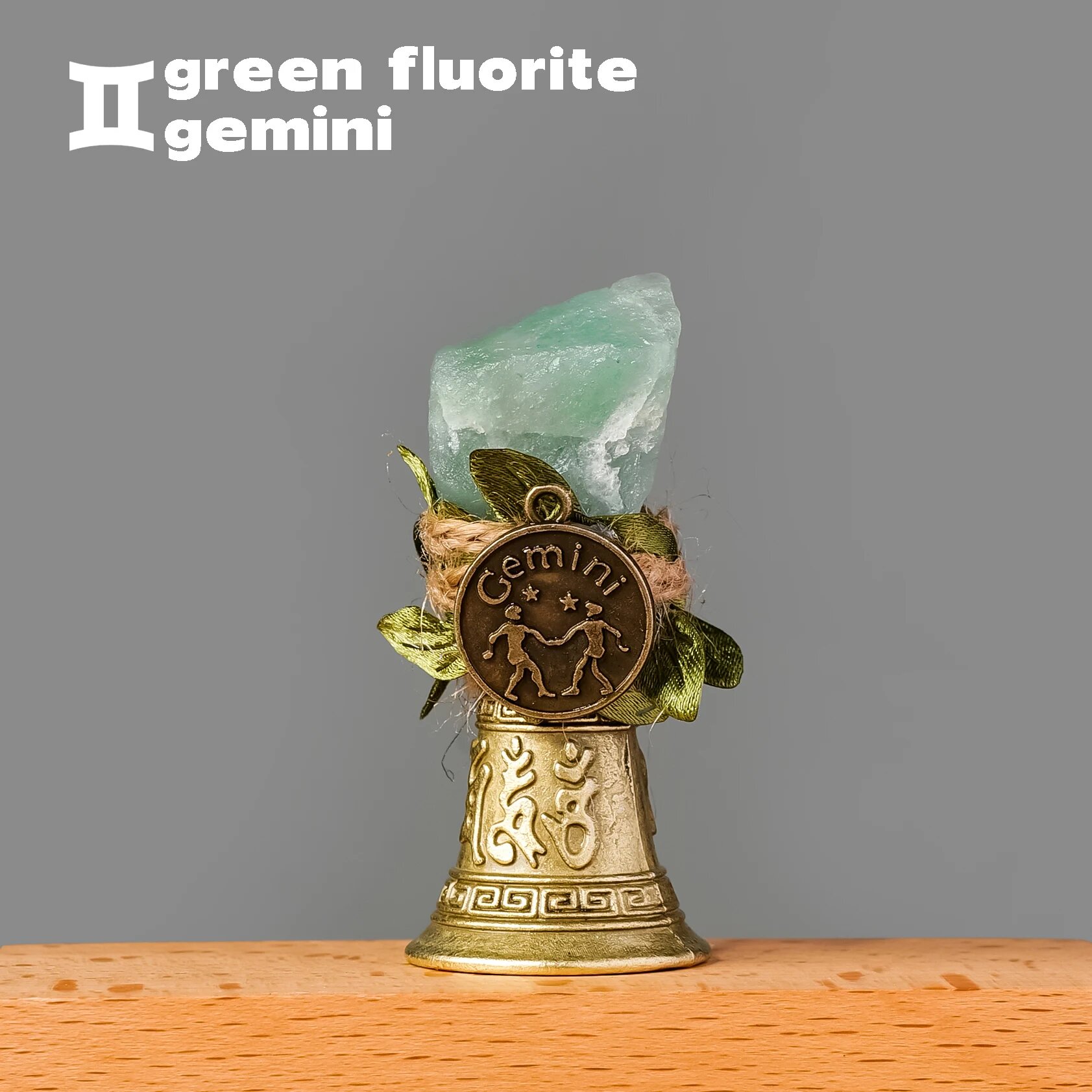 Колокольчик из натурального кристалла Runyangshi green fluorite