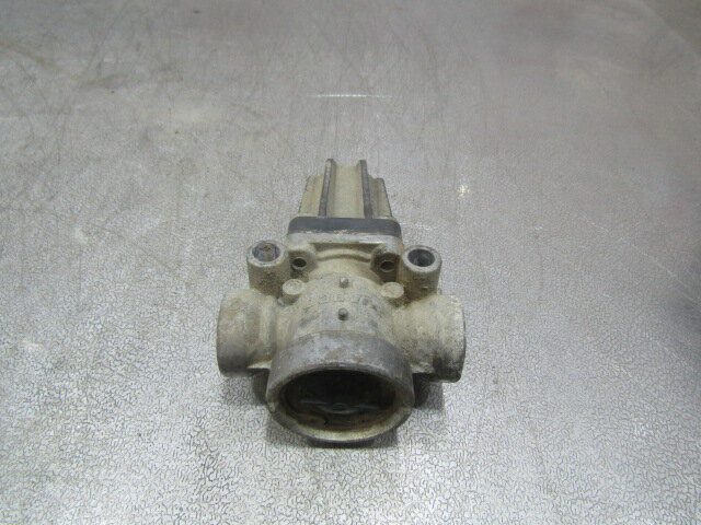 Клапан ограничения давления 8.5 Bar WABCO, Sitrak CH7