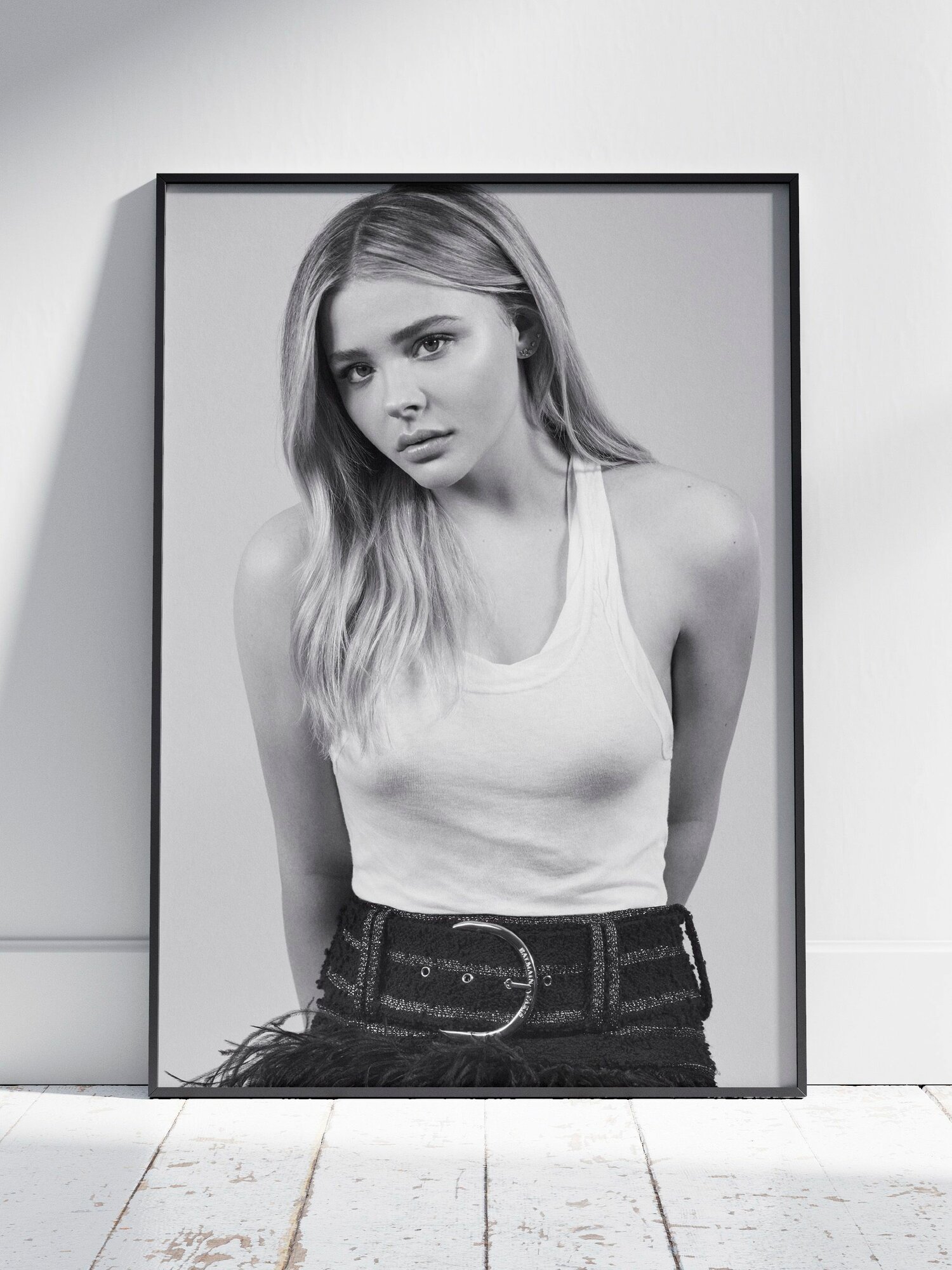 Плакат на стену для интерьера Хлоя Грейс Морец (Chloe Grace Moretz 3) - Постер по актеру фильма, кино, сериала формата A4 (21x30 см)