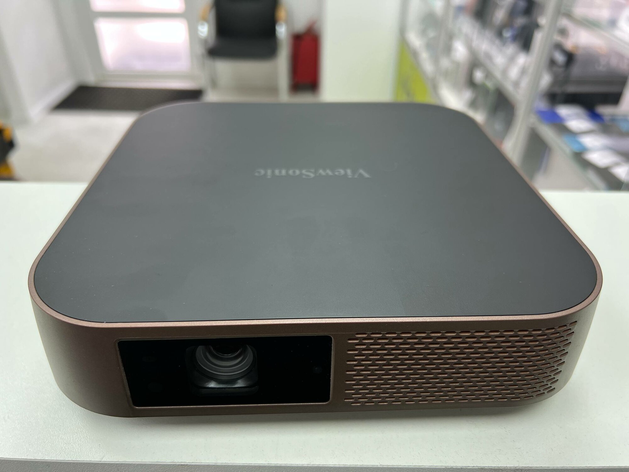 Проектор ViewSonic M2