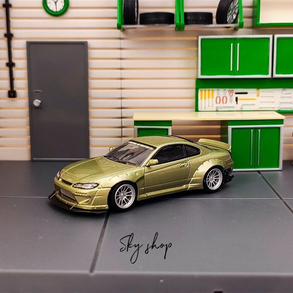 Машинка Street Weapon 1:64 Nissan Silvia S15 Pandem Green