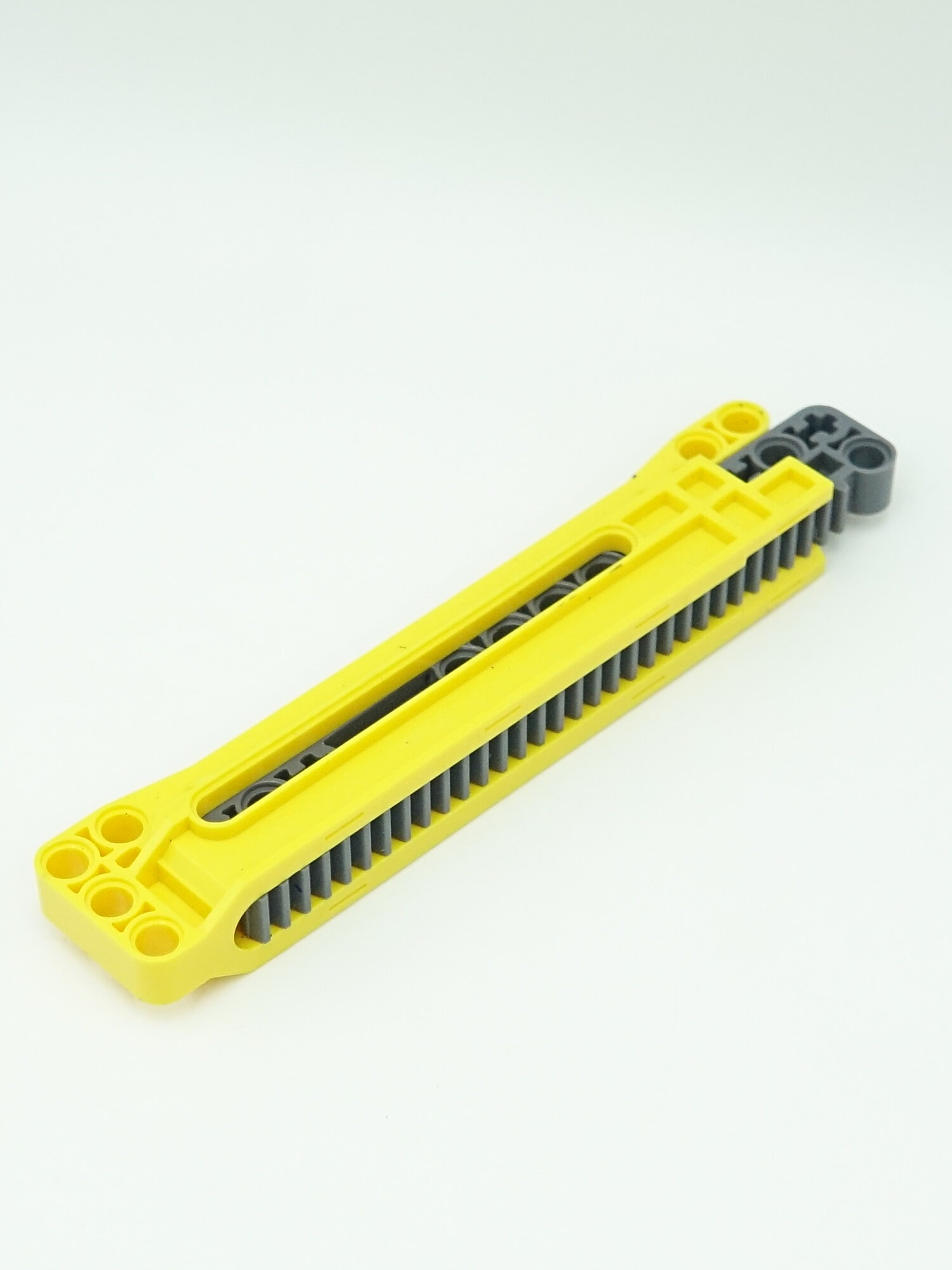 Зубчатая рейка с корпусом Technic Gear Rack 18942+ Housing 18940 Желтая