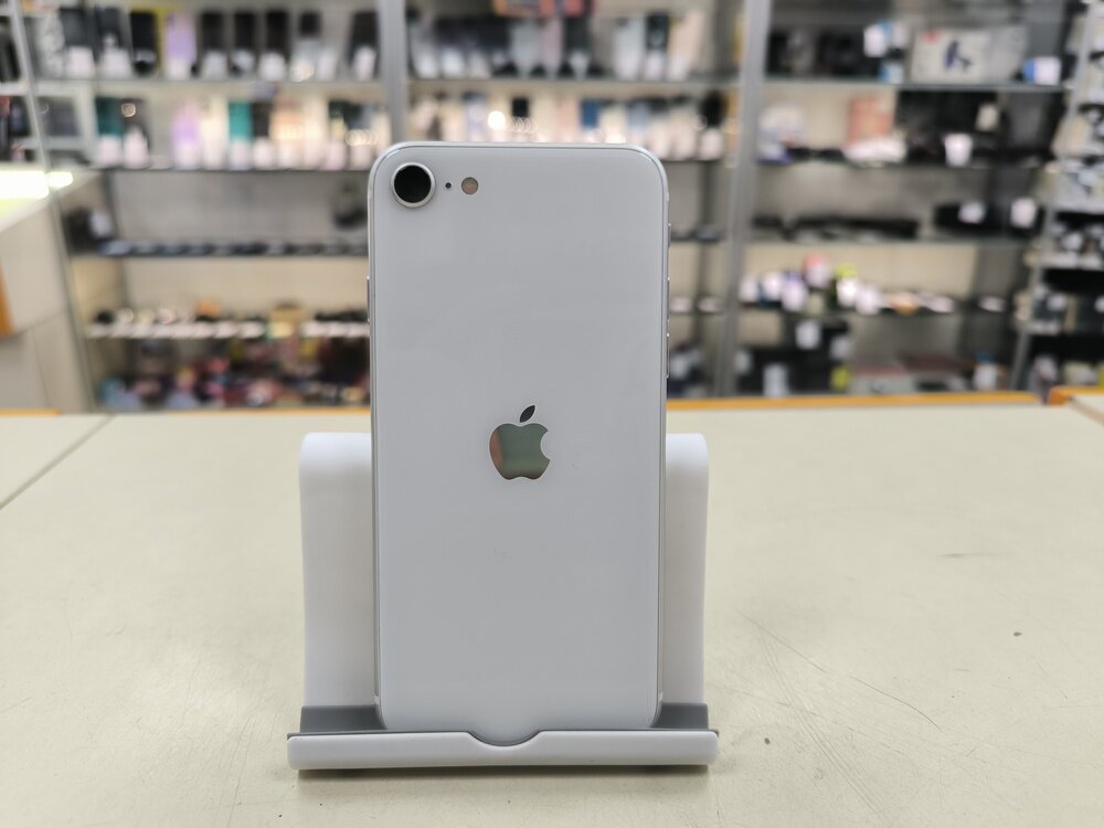 Смартфон Apple iPhone SE (2020) 64GB, Black, Б\У, Уценка