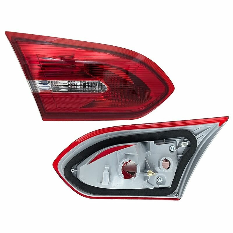 Фонарь в крышку багажника SAT ST-431-1324L-UE Ford Focus 14-19 левый 4D SED