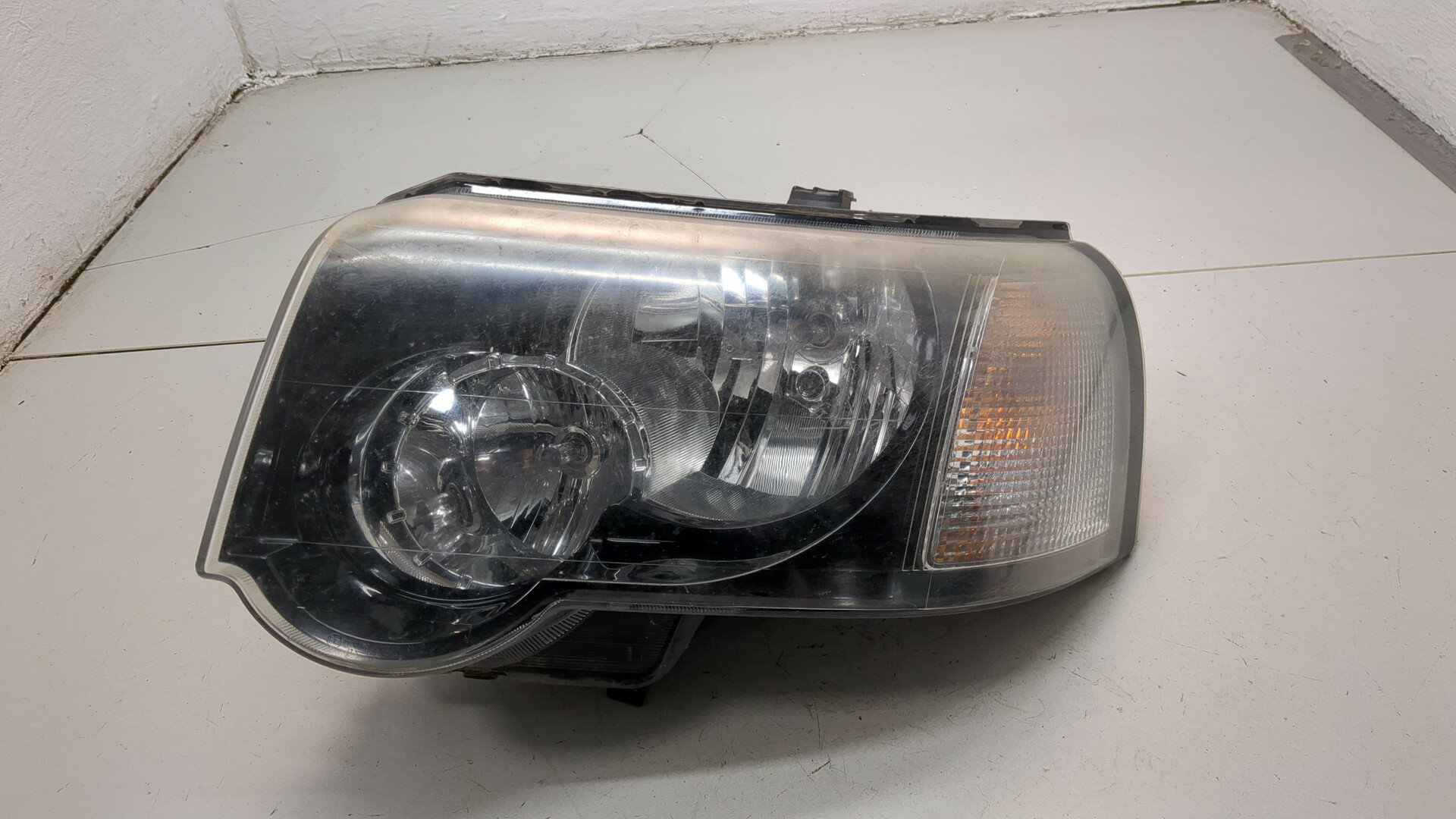 Фара (передняя) левая Land Rover Freelander 1 Б/У