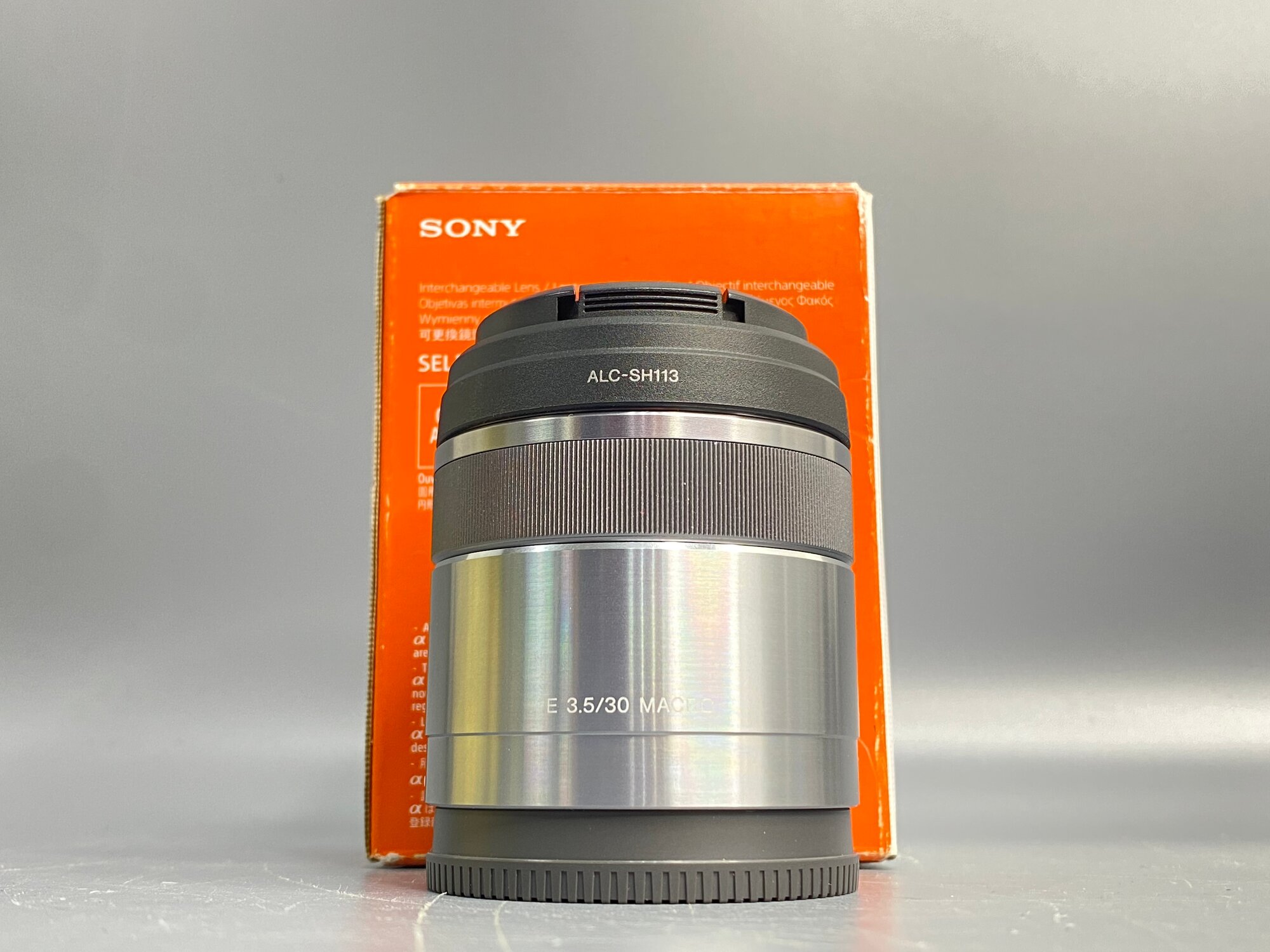 Sony E 30mm 3.5 Macro SEL30M35