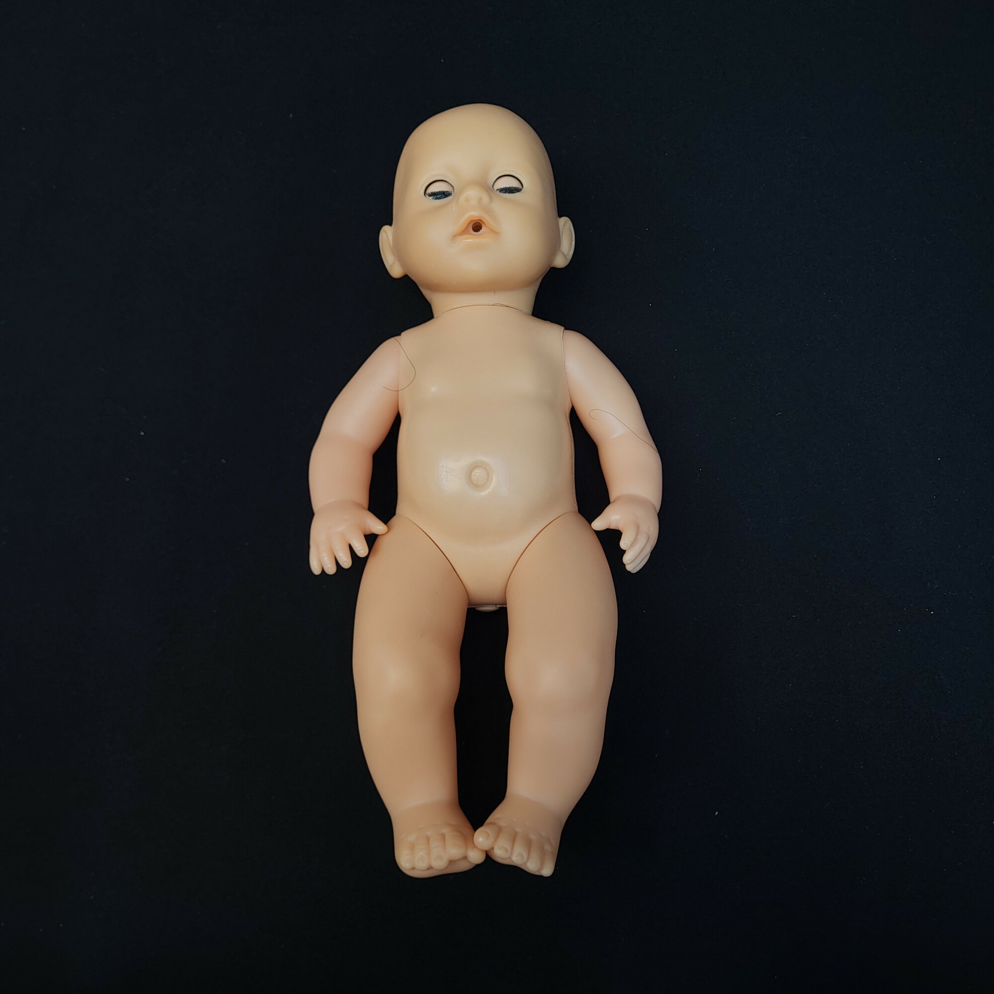 Кукла пластмассовая винтажная, СССР. Игрушка пупс с закрывающимися глазами, около 26 см