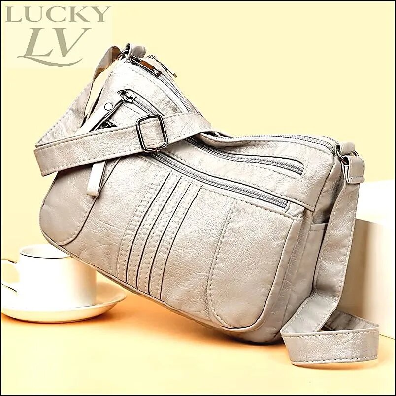 Сумка женская серая "Lucky LV", модель 3396531758, размеры 25x19x9 см, 5 внешних карманов — фото 1