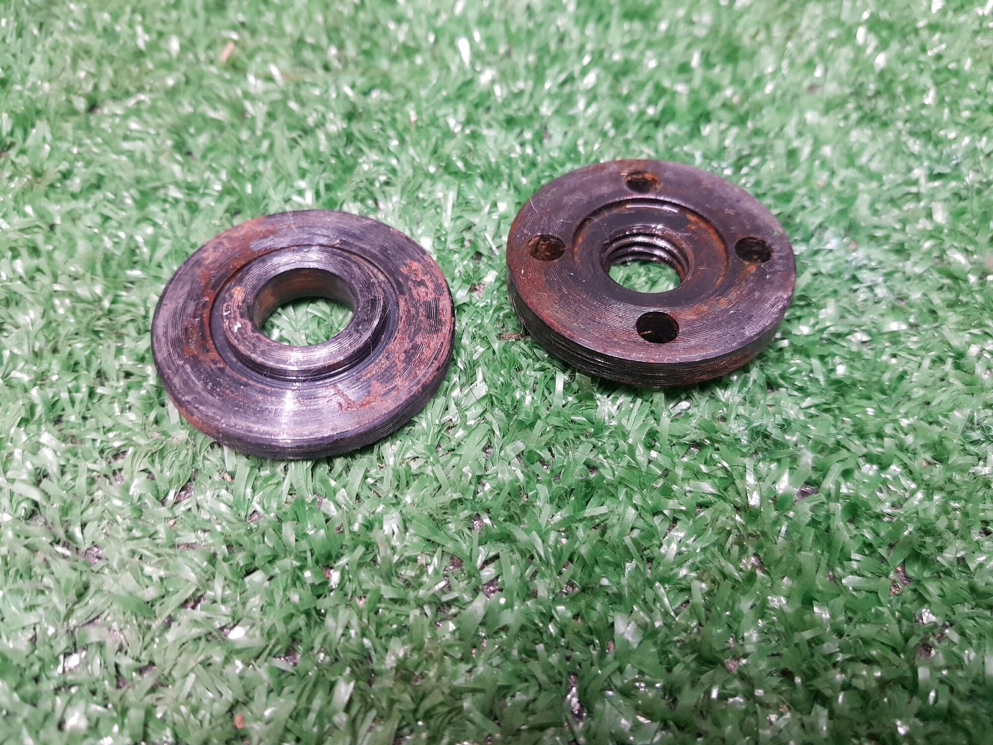 Комплект прижимных гаек для УШМ Einhell TE-AG 230