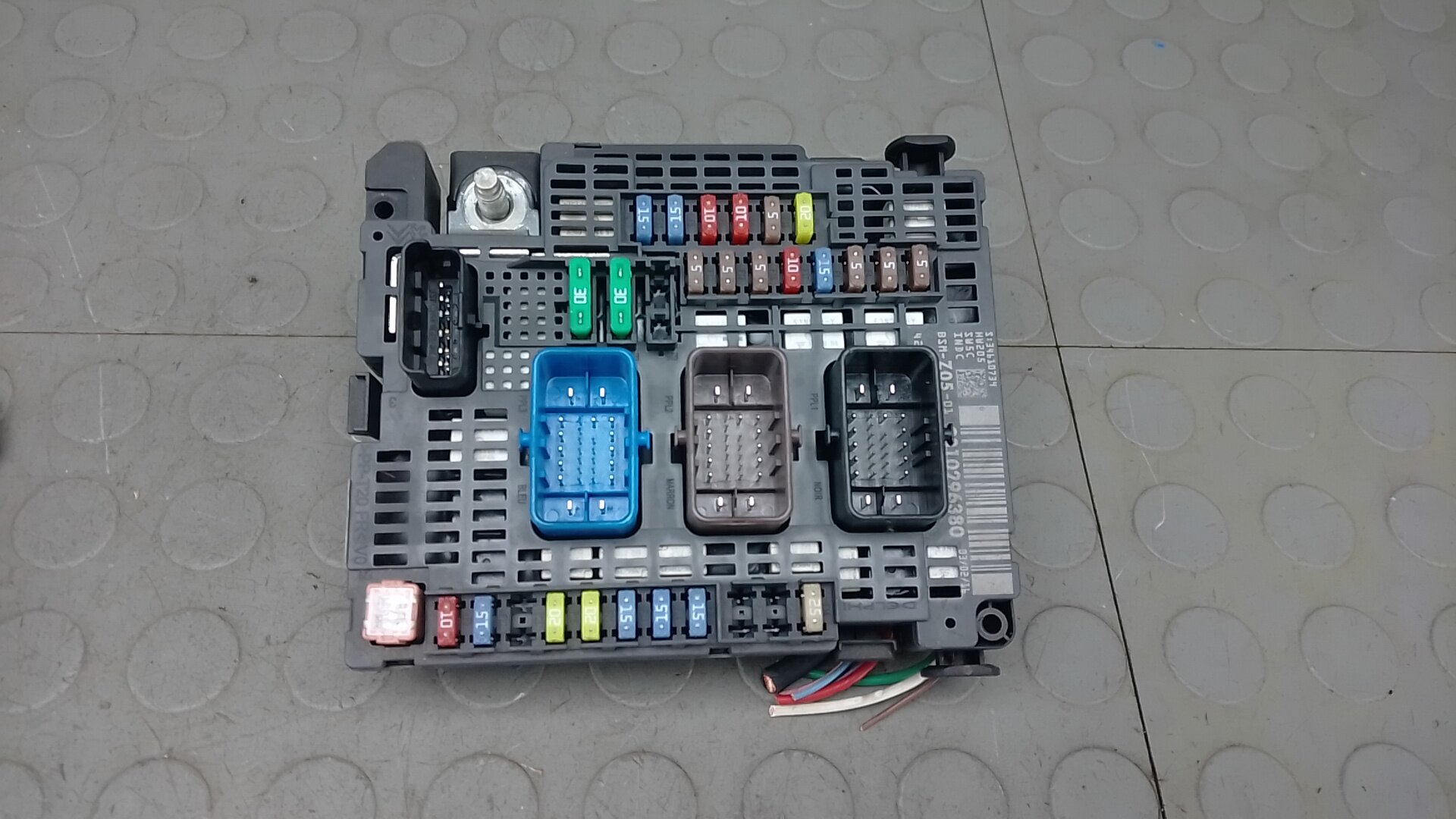 Блок предохранителей CITROEN C4 GRAND PICASSO 2, Номер 9810296380