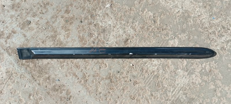 Молдинг двери Hyundai Accent 2 поколение G4EC 2003 (б/у)
