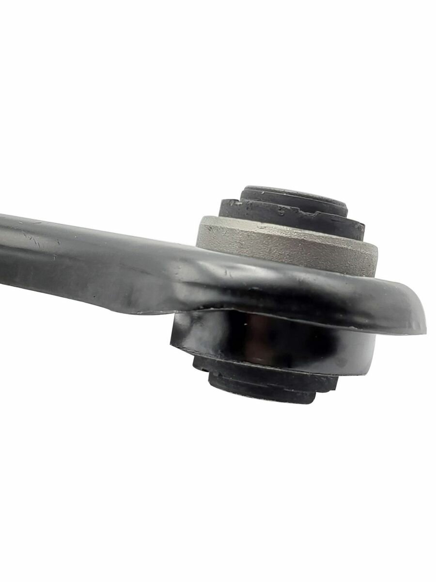 Рычаг подвески задний поперечный правый CTR CQ0339R для AUDI A3, Volkswagen Golf / Ауди, Фольксваген — фото 1