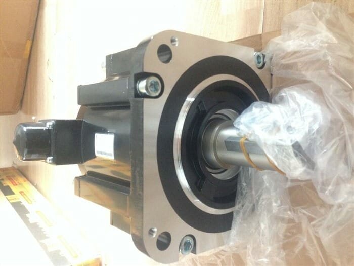 Модуль YASKAWA SGMGV-44ADA61