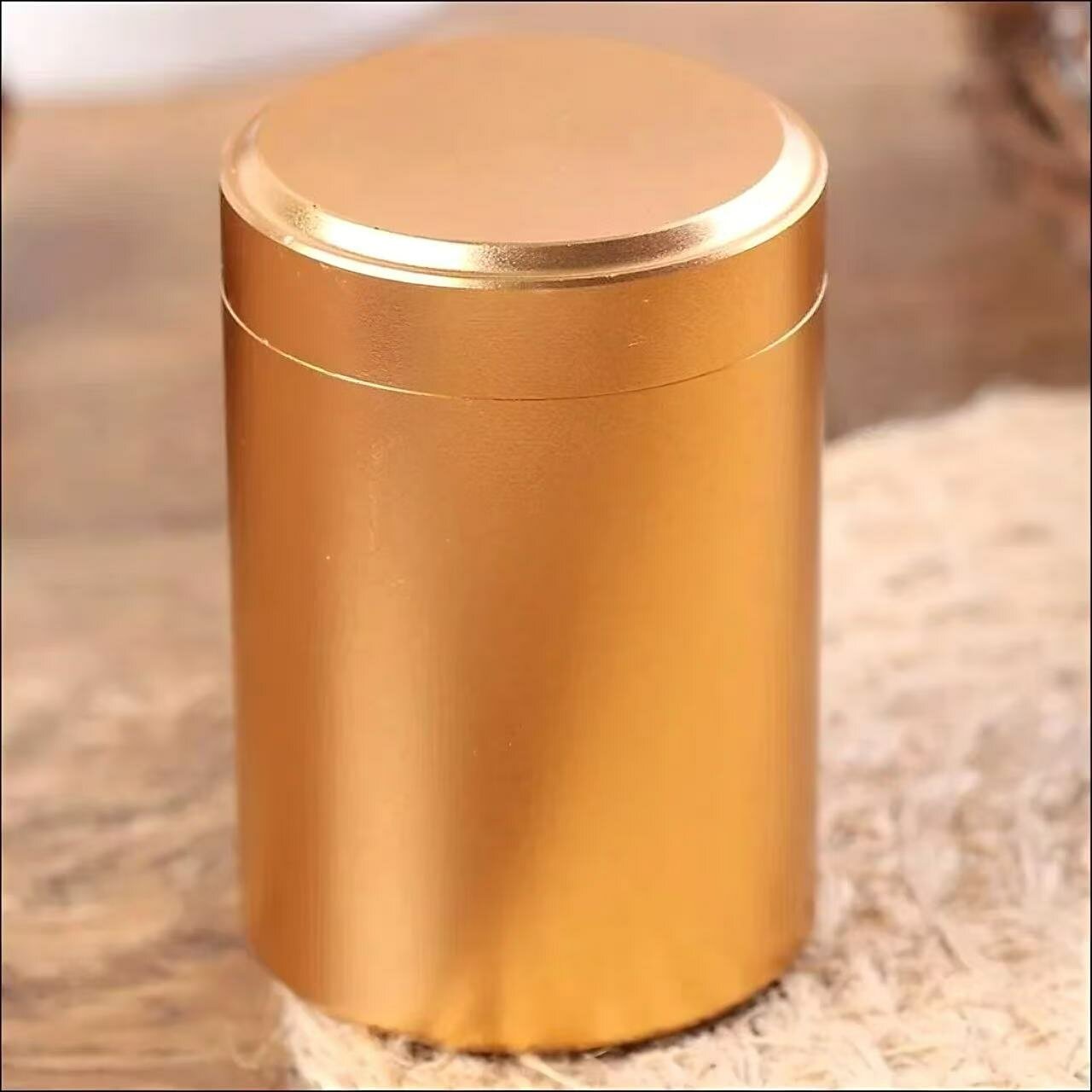 Герметичная банка для чая из нержавеющей стали 6.5x4.5 см золотая
