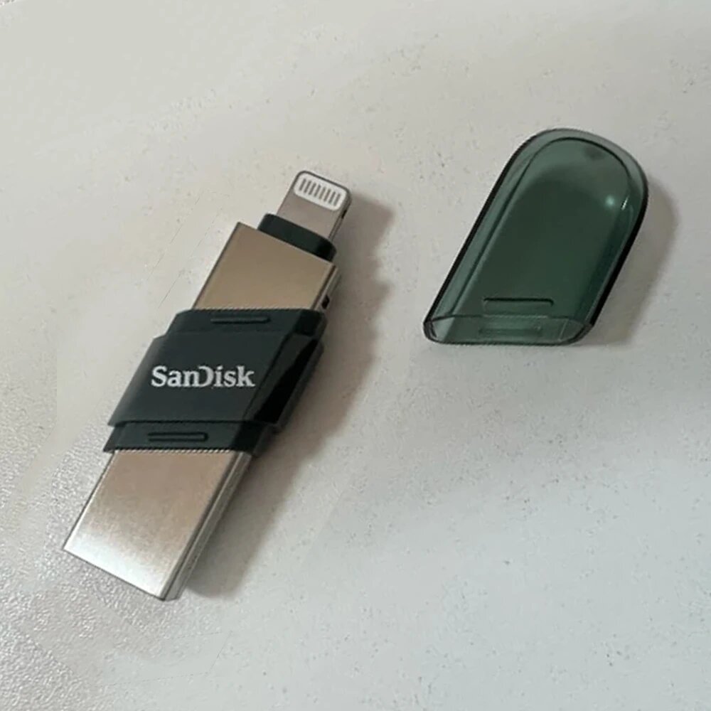 SanDisk iXpand Флешка 128/256 ГБ 2-в-1 с Lightning и USB Type-A 256 ГБ