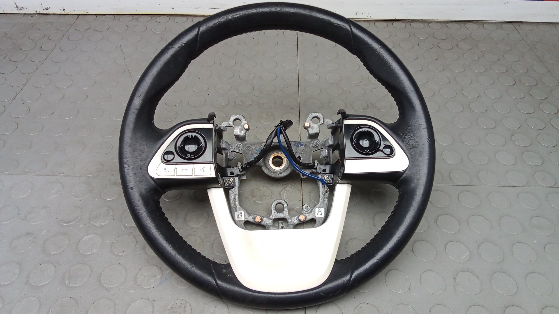 Руль TOYOTA PRIUS XW50