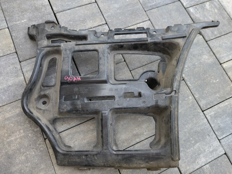 Кронштейн задний BMW 3 E90 51127058520