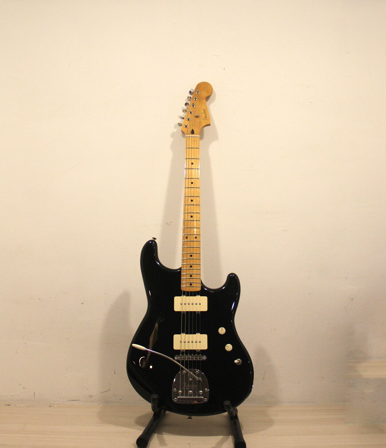 Электрогитара Fender Pawn Shop (Мексика)