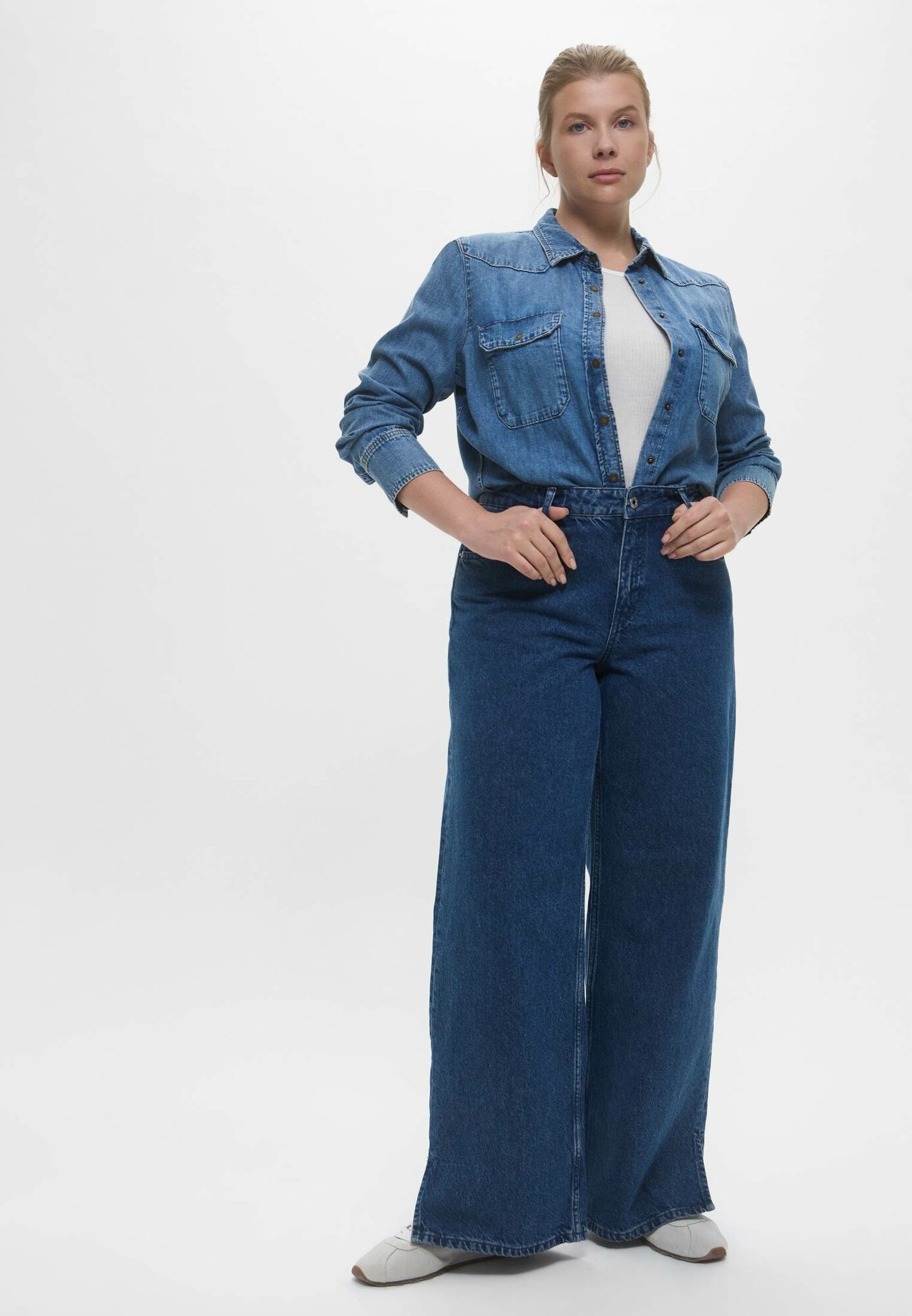 Джинсы широкие KARL LAGERFELD JEANS, размер 26/32, темно-синий — фото 1