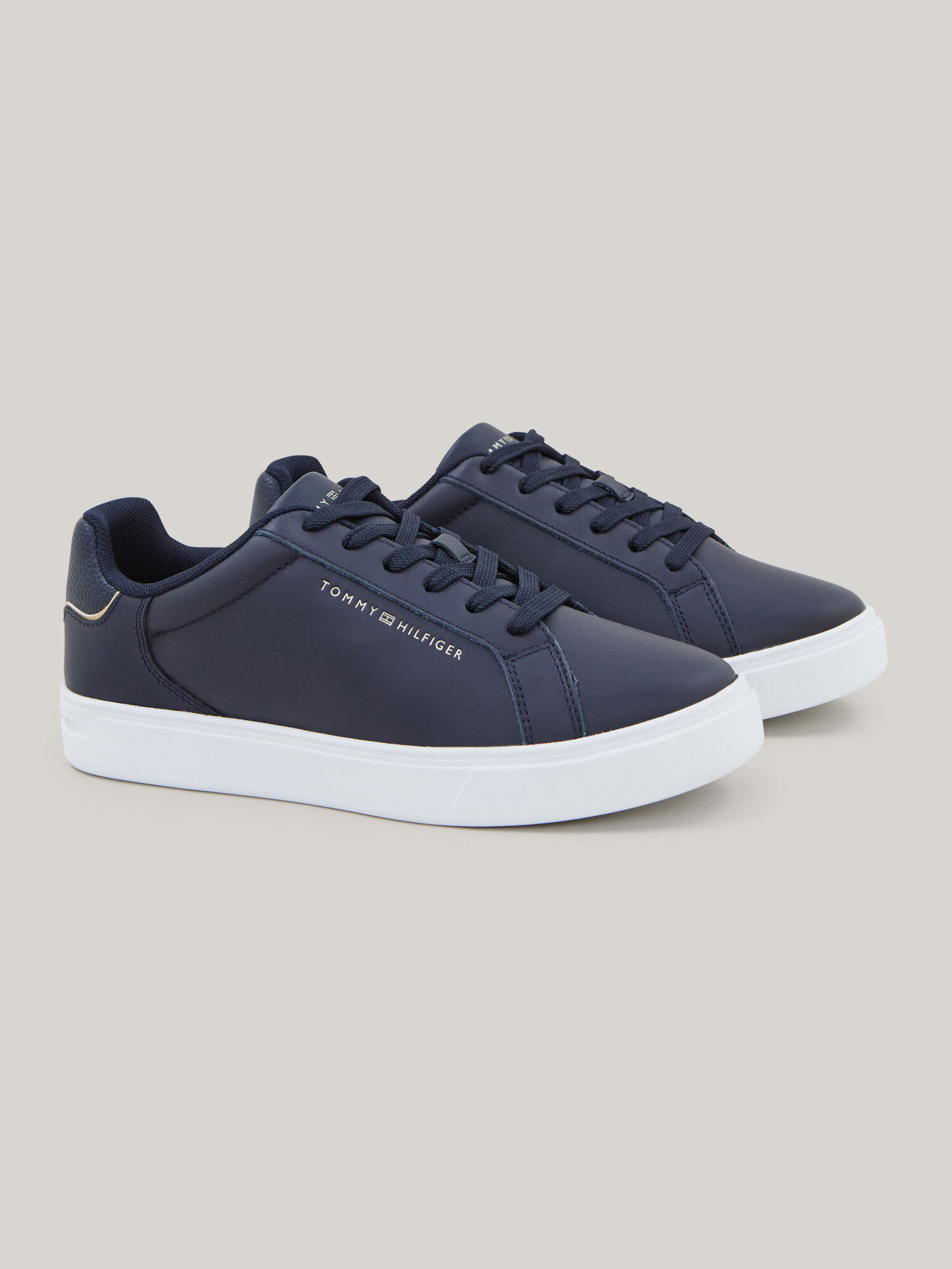 Кеды TOMMY HILFIGER ESSENTIAL COURT SNEAKER, размер 36 EU, темно-синий — фото 1