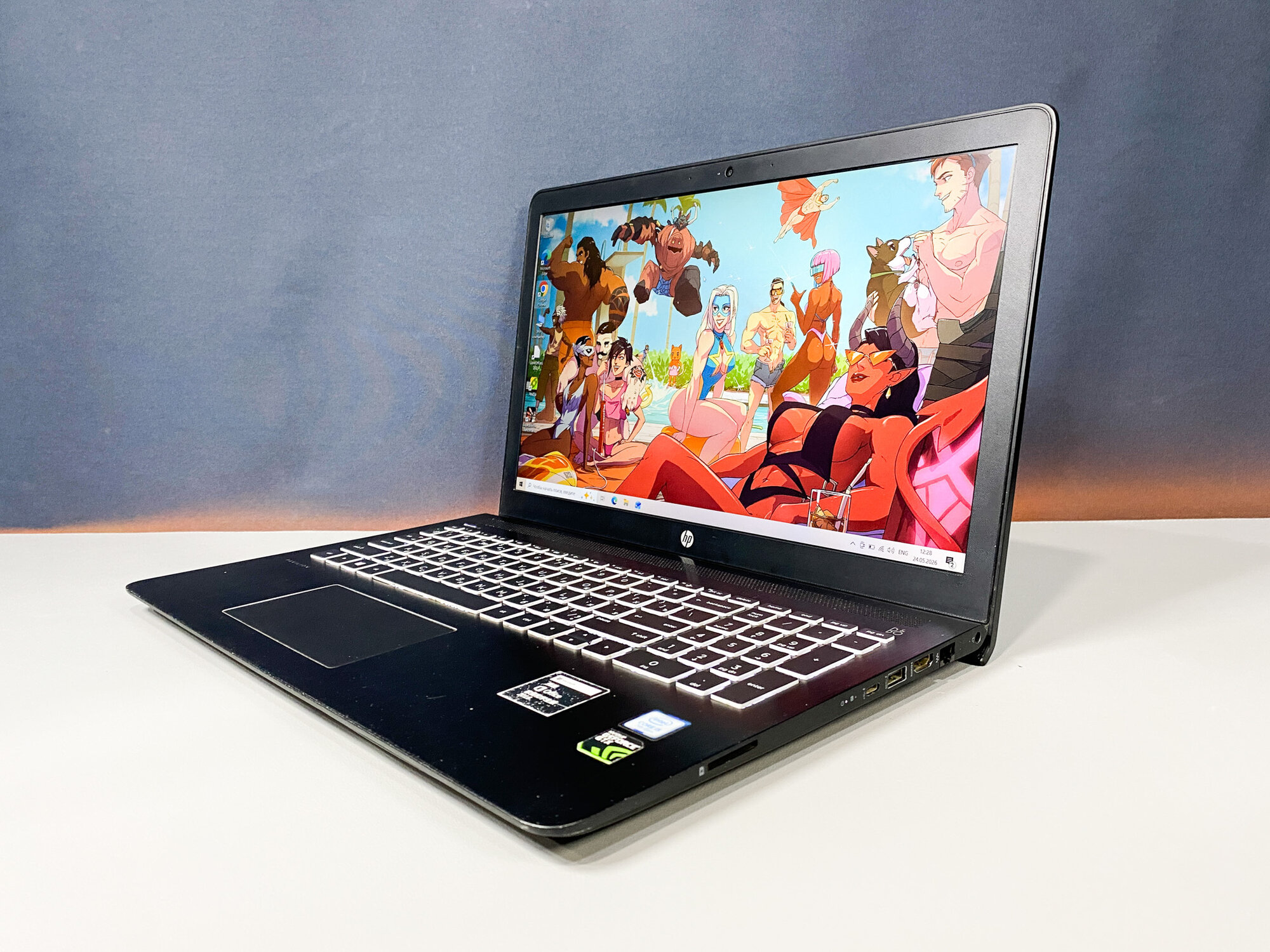 Игровой Ноутбук HP 15.6"/Intel Core i5-7300HQ 4/4*2.50-3.50GHz/GTX 1050-2Gb/8Gb/SSD128Gb+HDD1Tb
