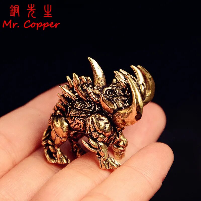Латунные миниатюрные фигурки кабана