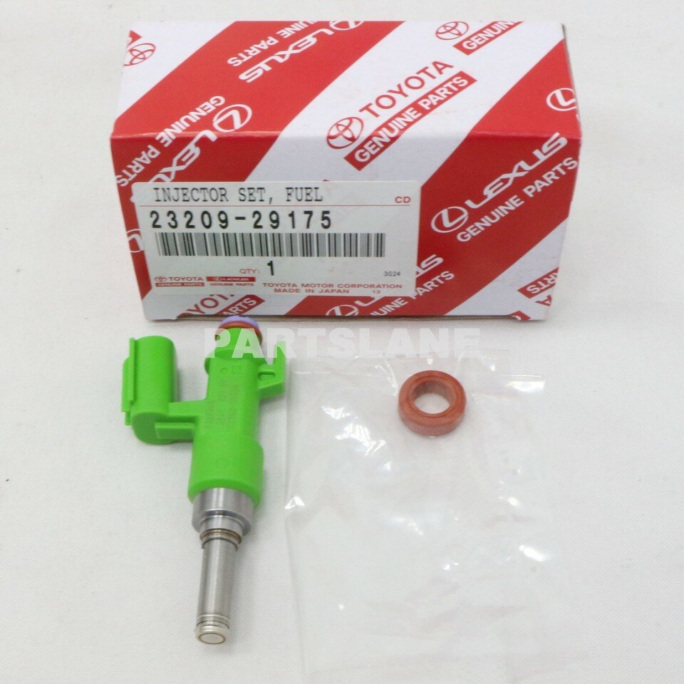 Injector set, fuel