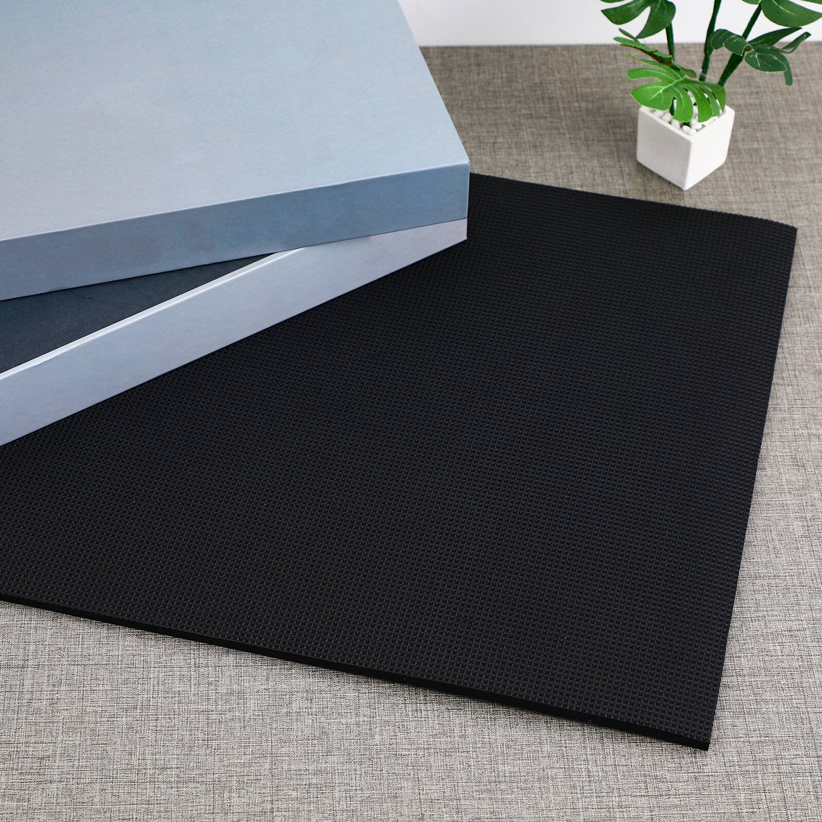 Черный АнтиСкользящий Коврик Для Аквариума Размером 40.00X30.00X0.60Cm С Высокой Плотностью И Устойчивостью К Воде