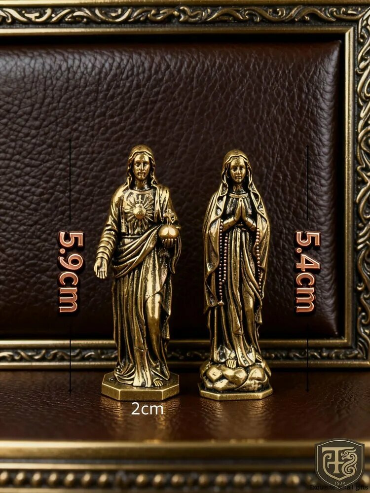 Сувенирная 37, высота 5 см, длина 2 см