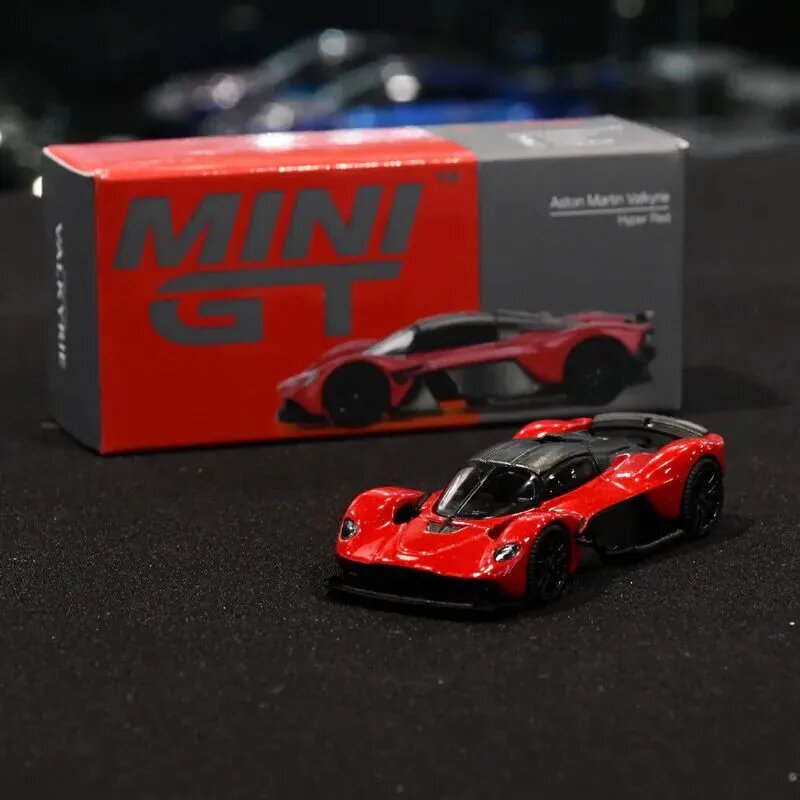 MINI GT 1:64 #766 Aston Martin Valkyrie Hyper Red Коллекционная машинка