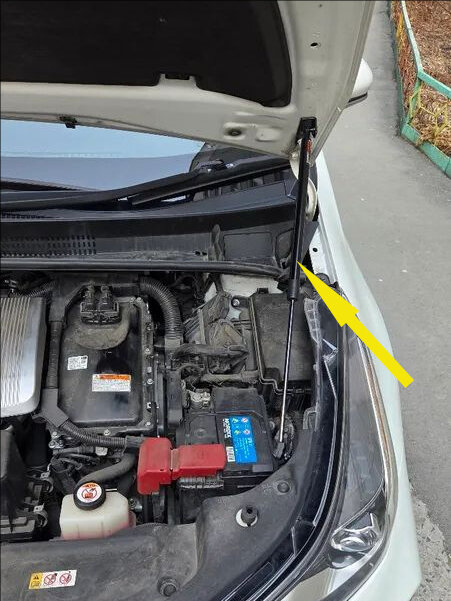 Газовые упоры капота для Toyota Prius IV (XW50/ZVW50) 2015-2022 "Амортизаторы" Тойота Приус 2 шт