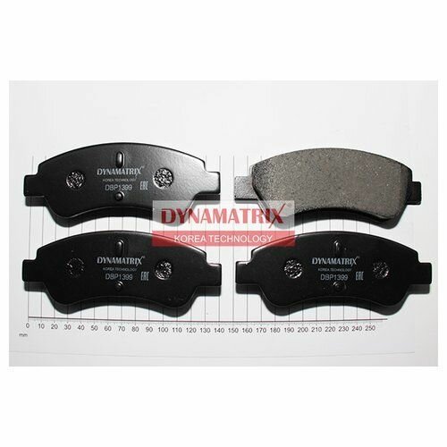 Комплект передних тормозных колодок Dynamatrix-Korea DBP1399