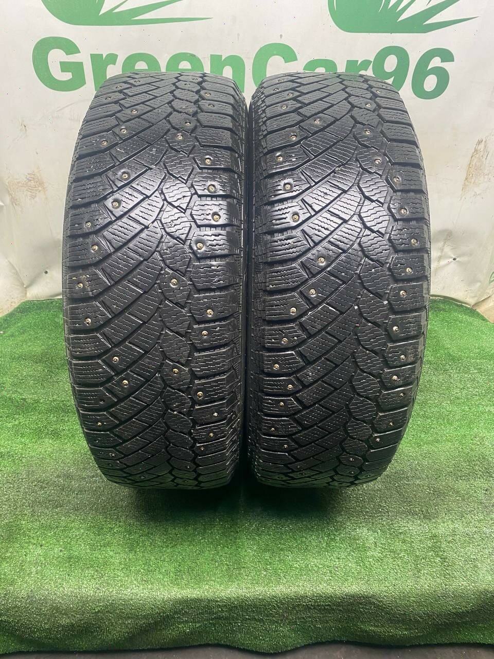Комплект (2 шт) зимних БУ шин Continental ContiIceContact 245/50 R18 20% износ GCR119728