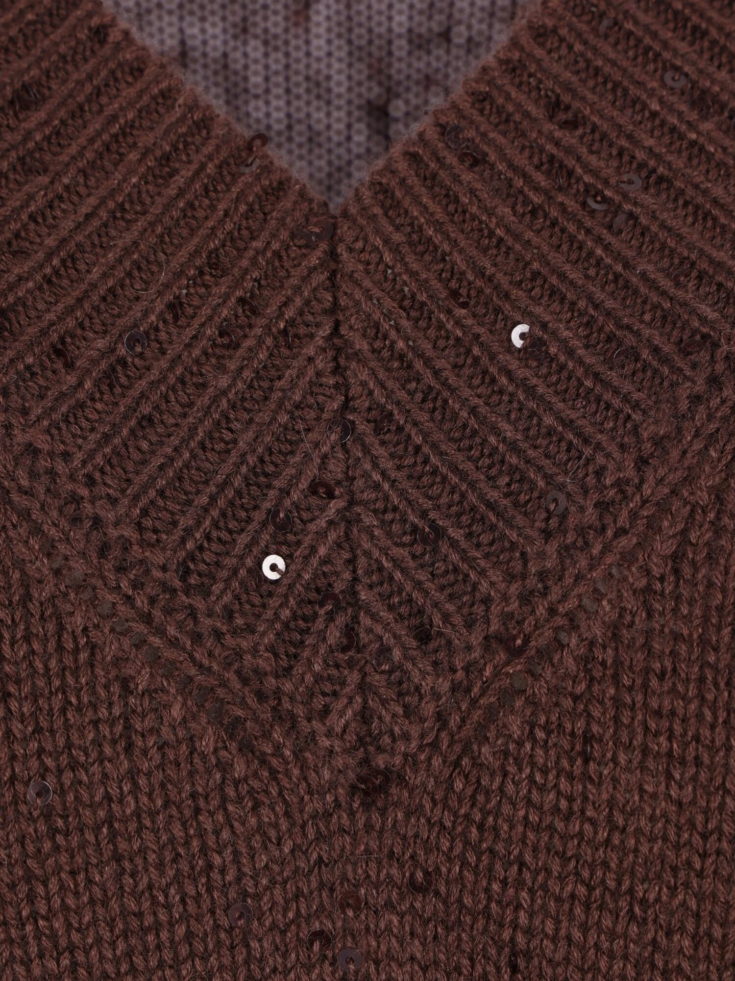 Свитер BRUNELLO CUCINELLI Sequin-embellished V-neck sweater, размер 44, , коричневый — фото 1